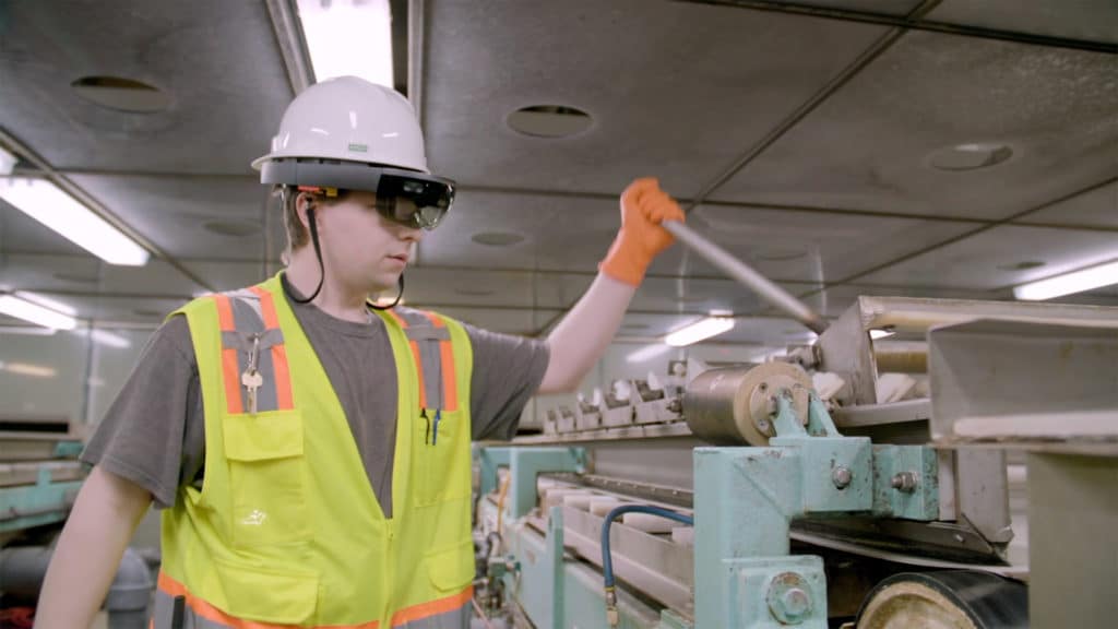 Industrial Workforce Training with Augmented Reality | Taqtile