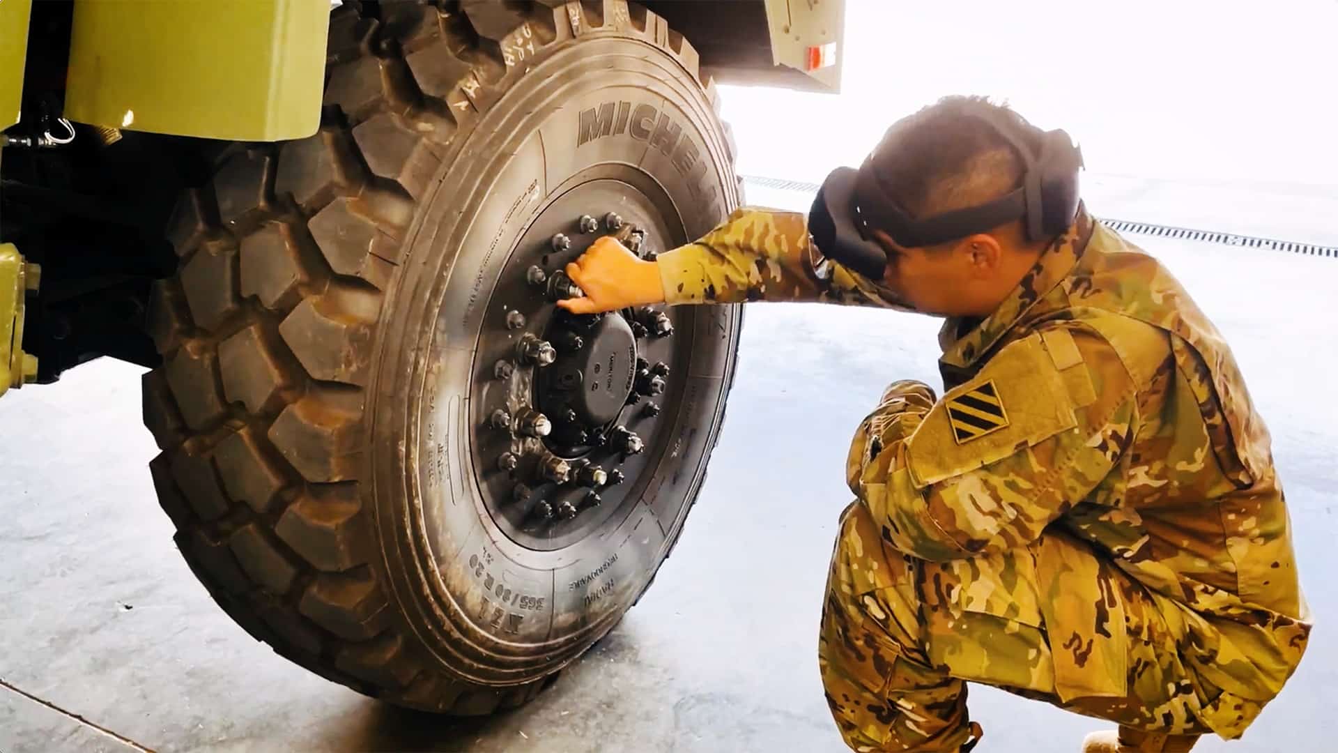 Augmented Reality in Transportation and Logistics | Taqtile